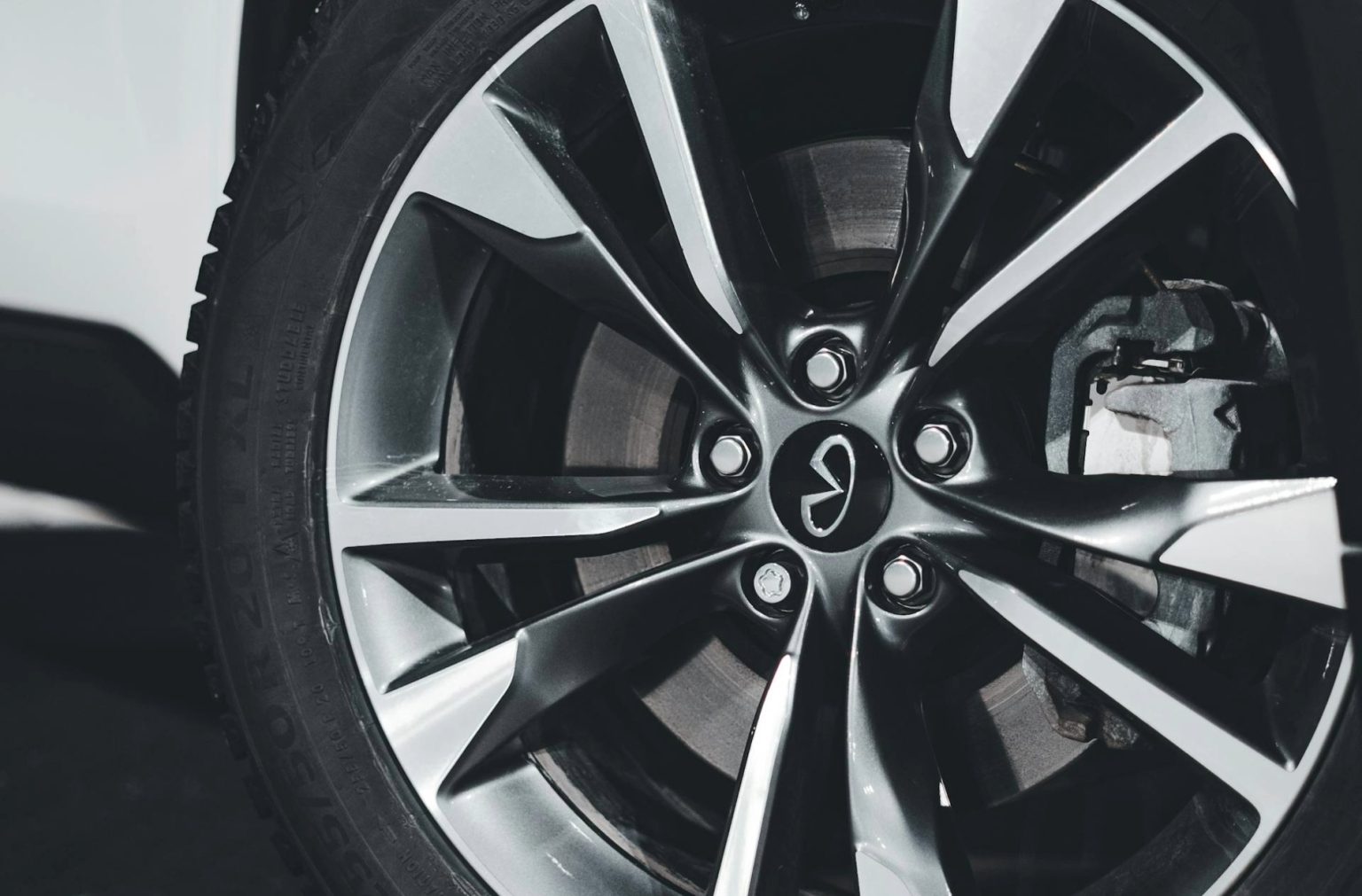 Wheel Alignment Importance for INFINITI Vehicles – INFINITI City of ...